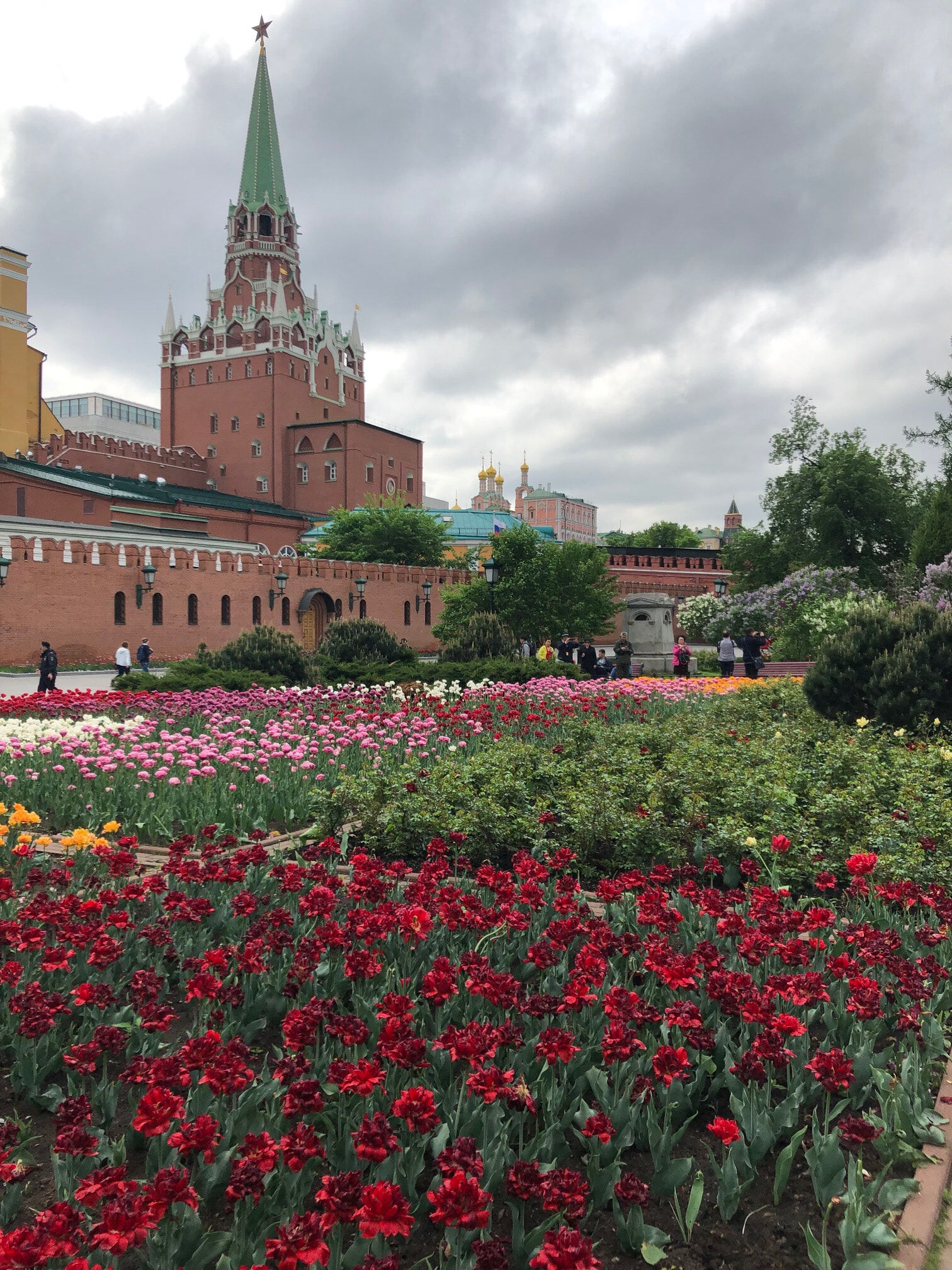 Kathy Fahey was one of over 100 artists who exhibited their work in the ...